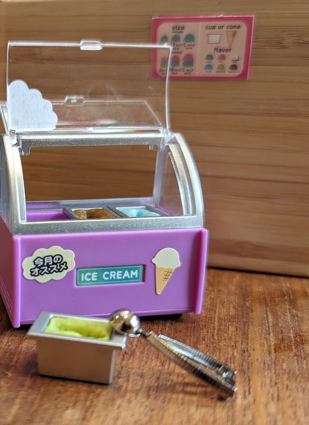 Micro Miniature Ice Cream Freezer Detailed Display Piece for Roombox ...