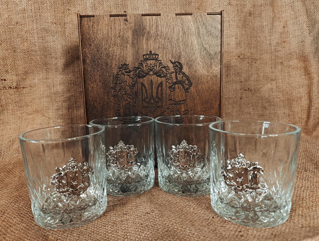 Ukrainian Whiskey Glass Set With Coat of Arms in Wooden Gift Box - Etsy