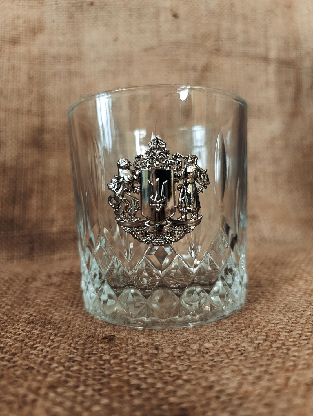 Whiskey Glasses From Ukraine. Gift With the Coat of Arms of Ukraine - Etsy