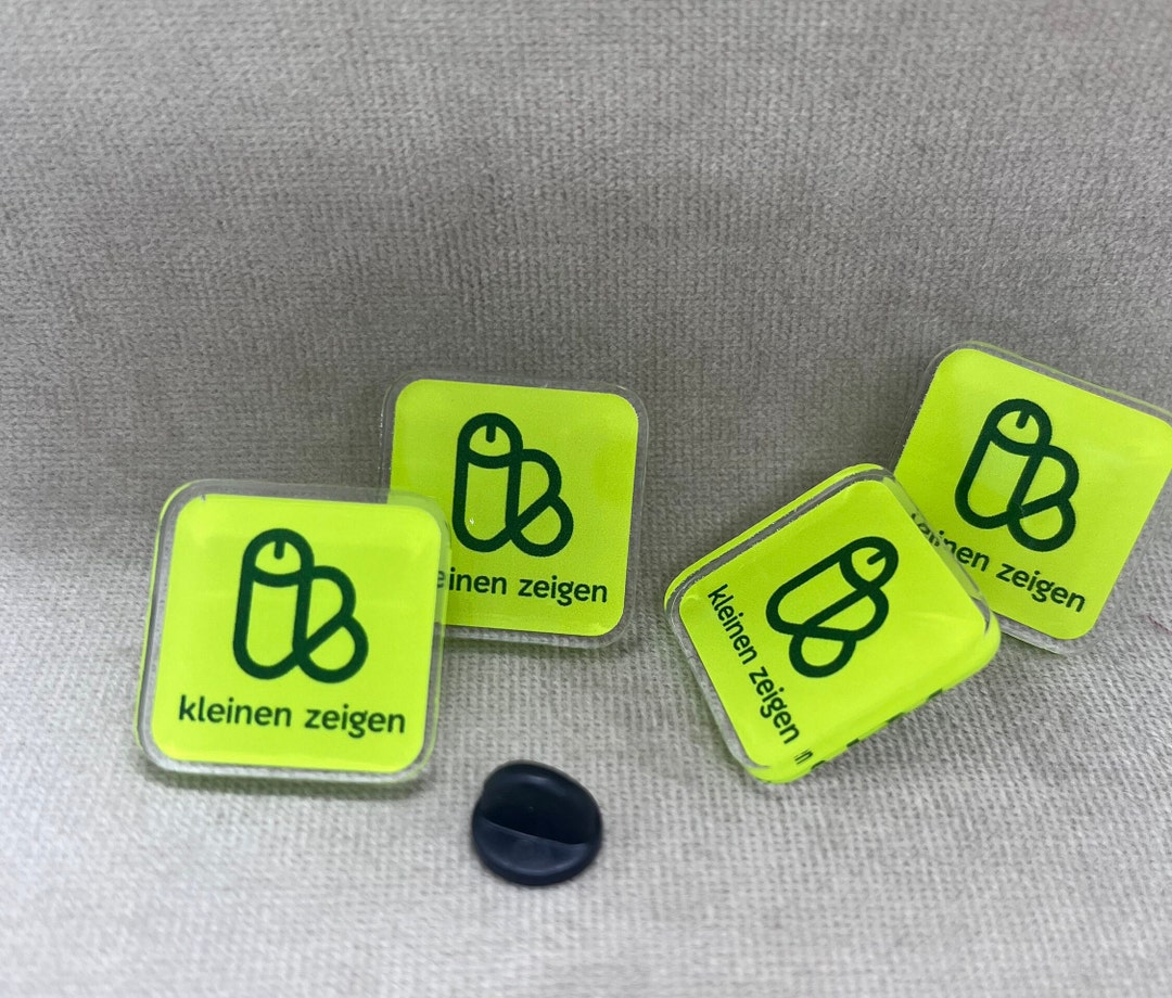 Kleinen Zeigen, Pin Geschenk, Present, Funny, Lustiger Anstecker. - Etsy.de