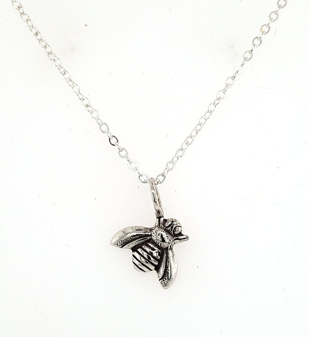 Small Silver Bee Necklace Sterling Silver Bee Charm - Etsy