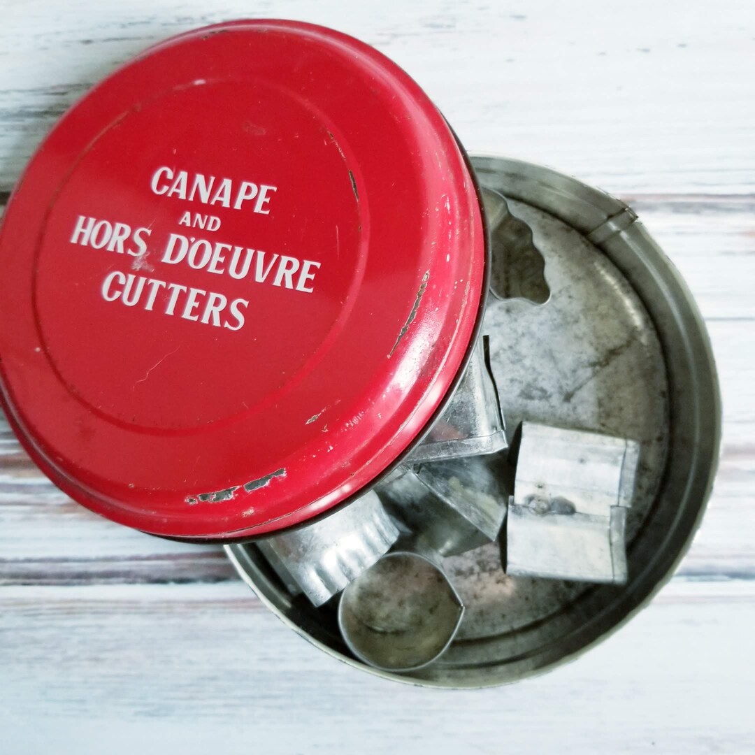 Metal Tin Canape Cutters Sandwich Cutters Vintage Kitchen Baking ...