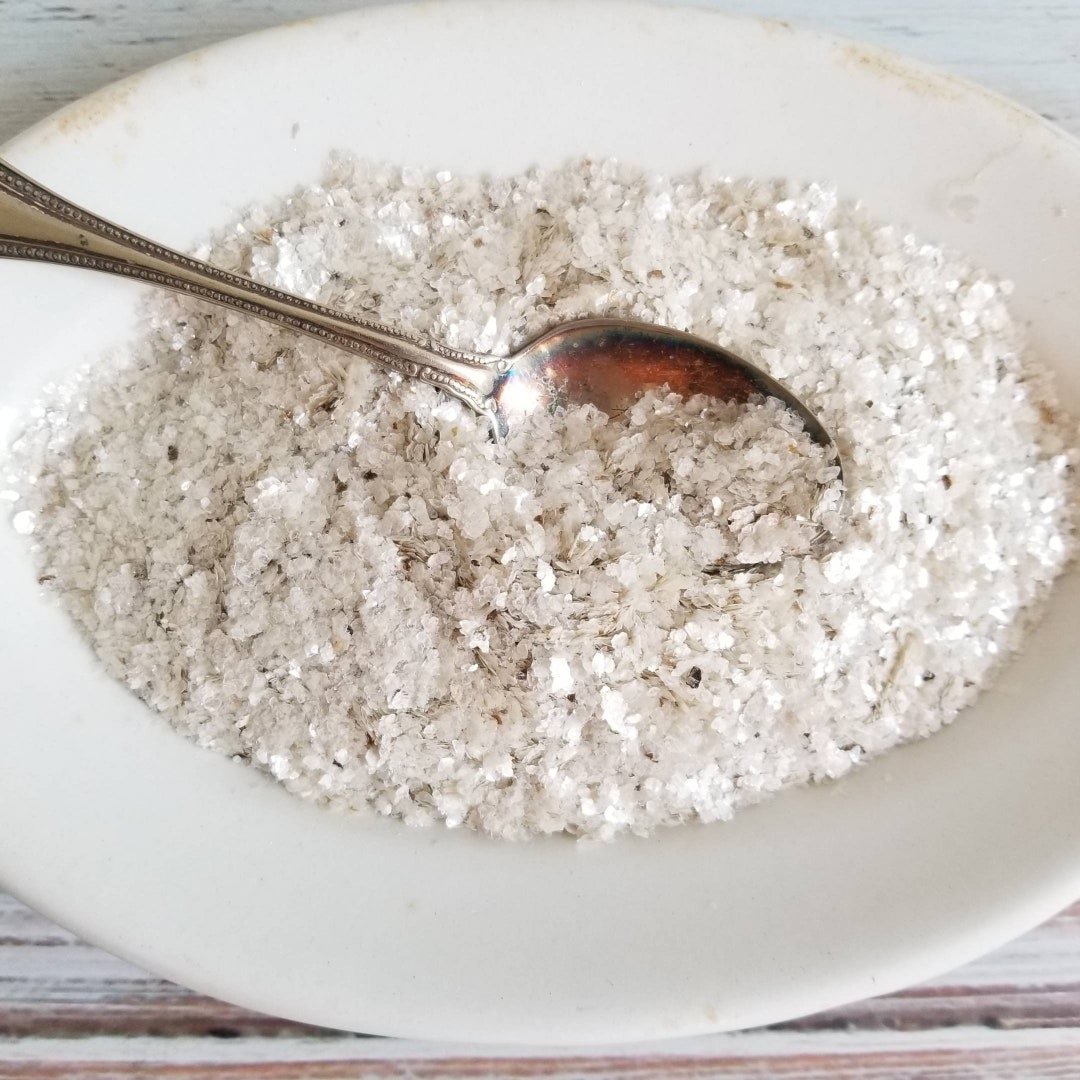 1/4 Oz, .25 Oz Small Flake Natural Gray Mica Flakes, Glitter for ...