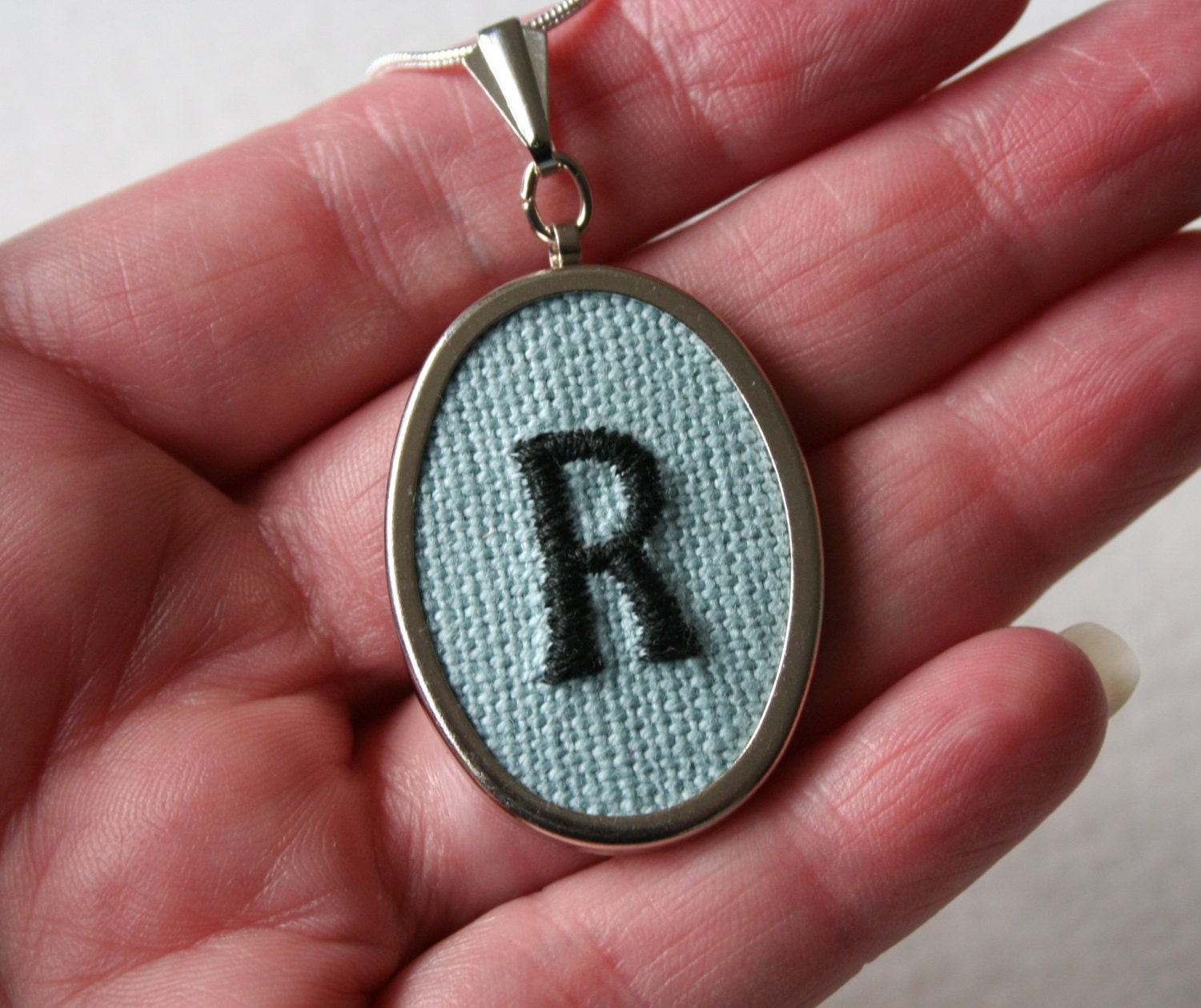 Letter R Personalised Hand Embroidered Monogrammed Necklace - Etsy