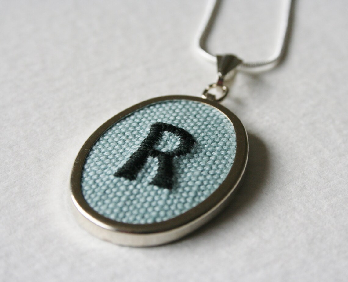 Letter R Personalised Hand Embroidered Monogrammed Necklace - Etsy