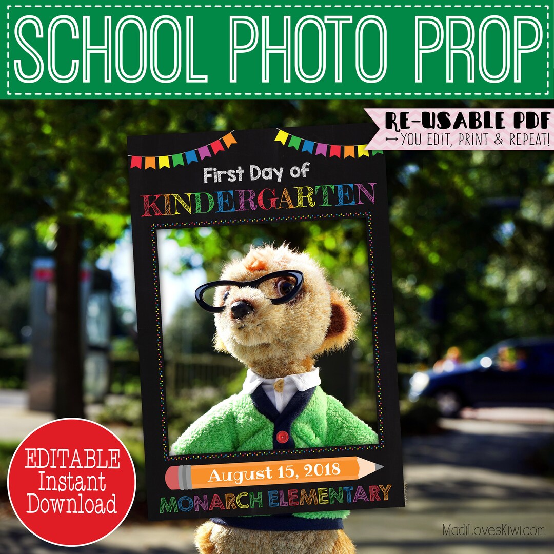 1st Day of School Sign Reusable Photo Prop Frame, Printable First ...