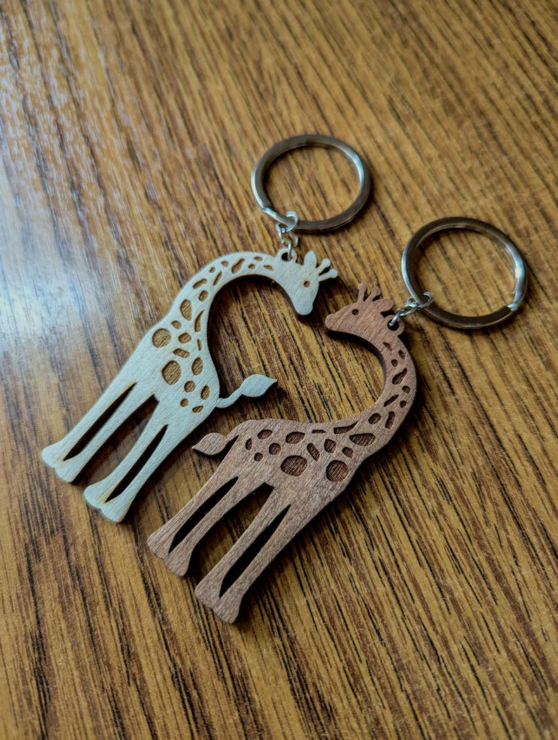Cute Giraffe Keychains Wooden Matching Key Ring Set for BFF, Friend ...