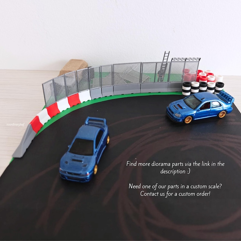 Miniature 1/24 Jersey Barriers & Mesh Fencing, Diorama Race Track ...