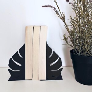 Monstera Bookends, Gift for Book Lovers, Monstera Deliciosa, Monstera ...