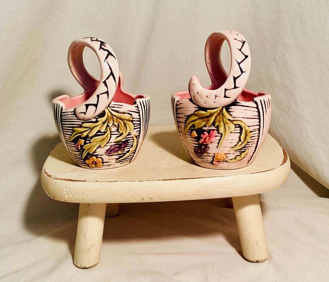 Vintage Hull USA Pottery in Blossom Flite Patten Basket Vases - Etsy