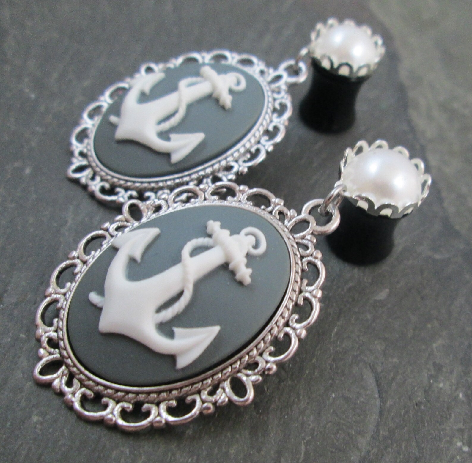 Dangle Plugs 12g 10g 8g 6g 4g 2g 0g Gauged Plug | Etsy