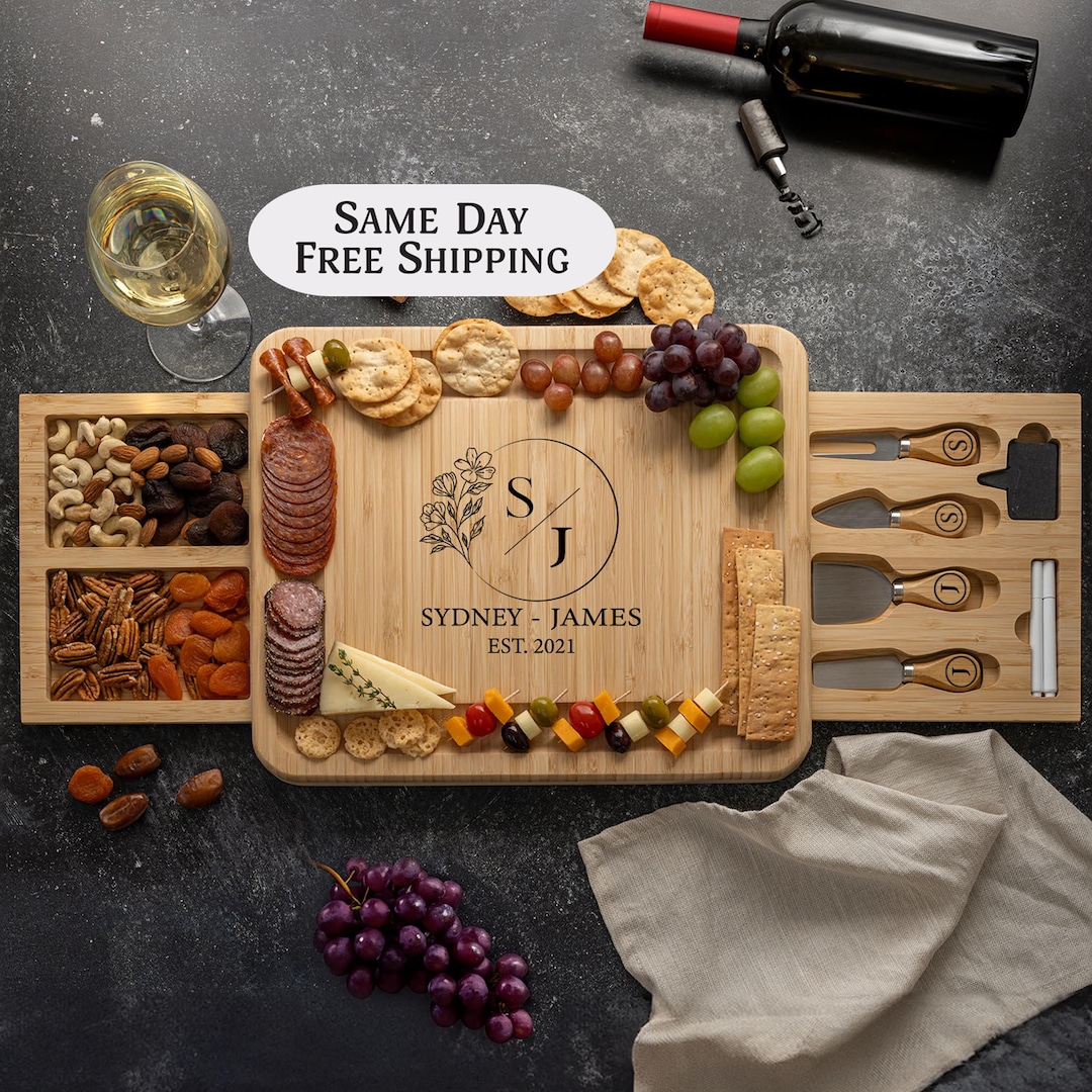 Custom Charcuterie Board Personalized Cheese Cutting Board Christmas ...
