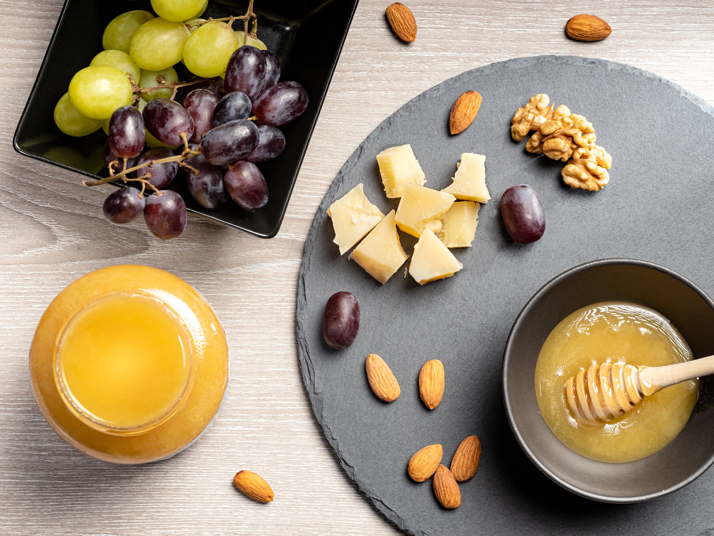 Pure Honey 26.5oz 750g: Raw Honey, Wild Honey, Wildflower Honey ...