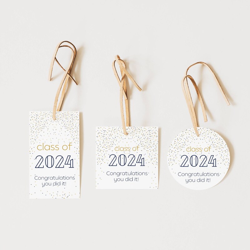 Graduation Gift Tags - 60+ Gift Ideas for 2024
