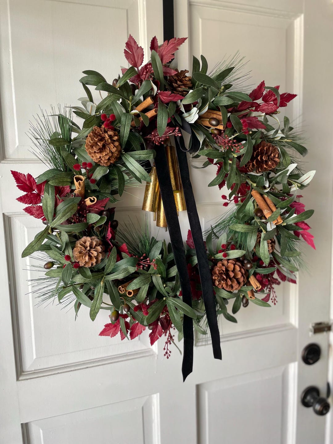 Christmas Olive Wreath With Pinecones, Cinnamon Sticks, Red Berries ...