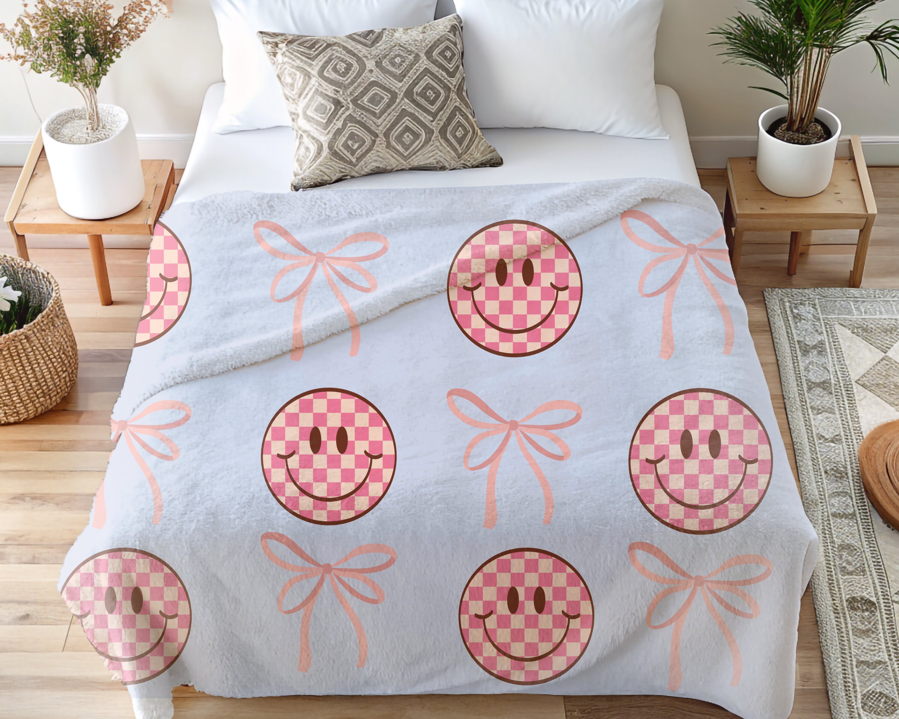 Cute Coquette Blanket, Smiley Face Blanket, Aesthetic Blanket, Cute ...