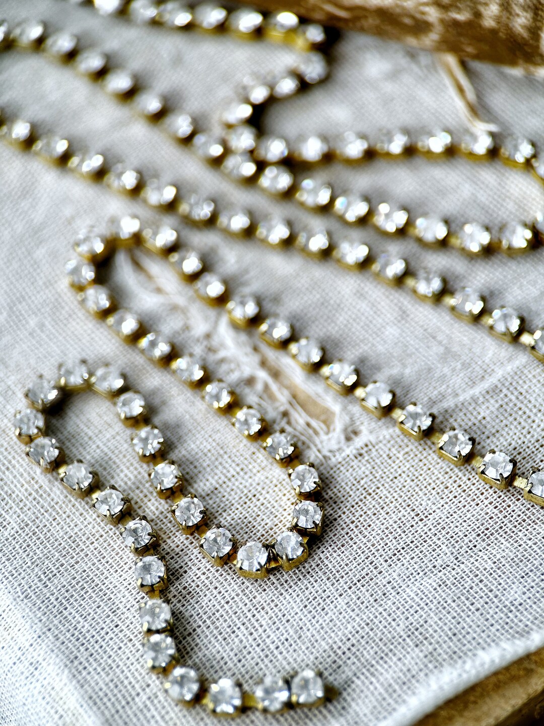 Gorgeous 24pp Vintage Crystal Cup Chain, Icy Clear Swarovski Crystal 3 ...