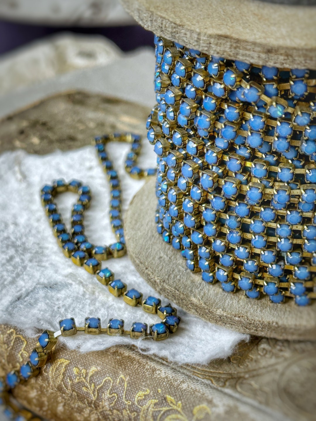 Gorgeous 24pp Vintage Crystal Cup Chain, Blue Opal Swarovski Crystal 3 ...