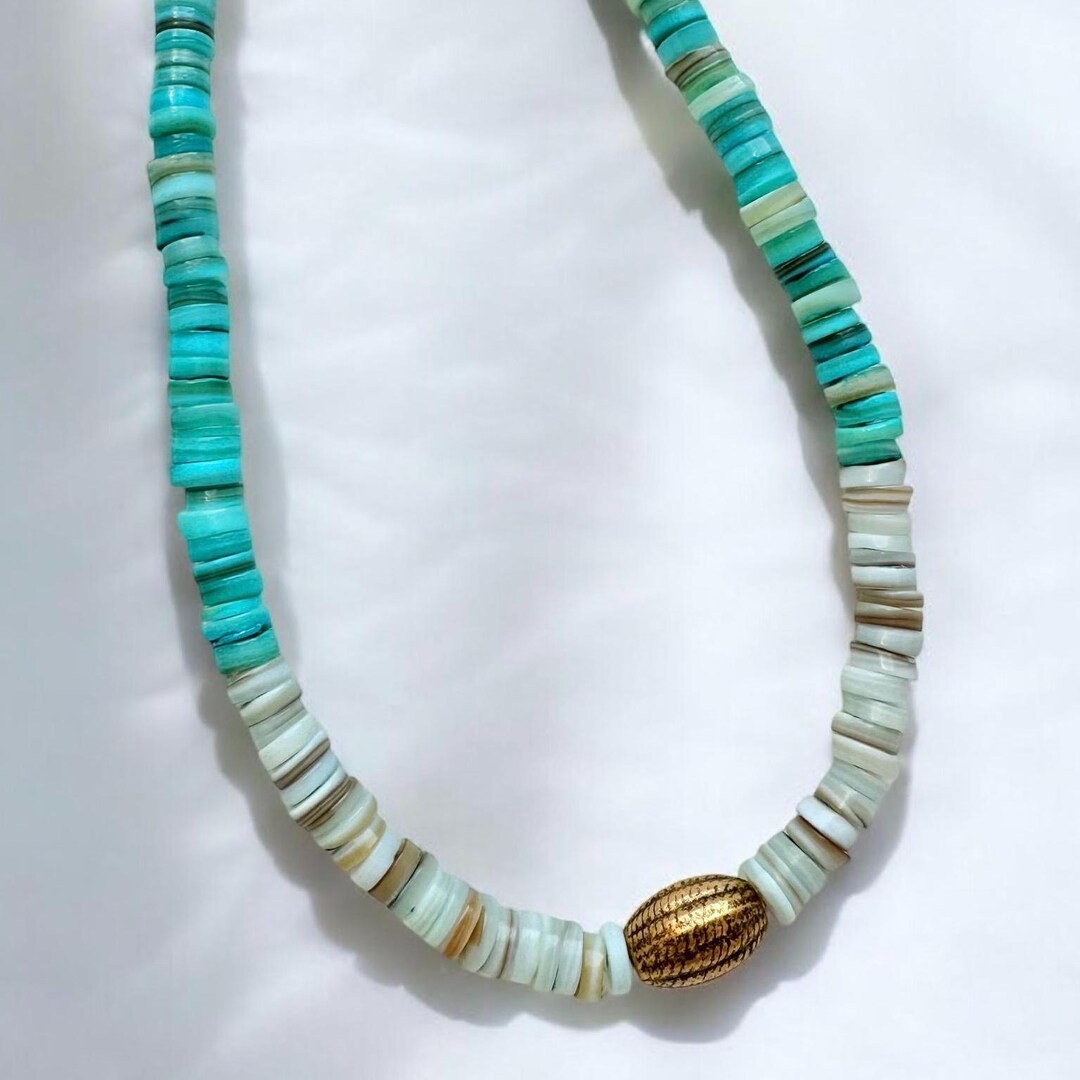 Giftable Boho Beachy Necklace Teal Blue Duotone Shell With Gold Vintage ...