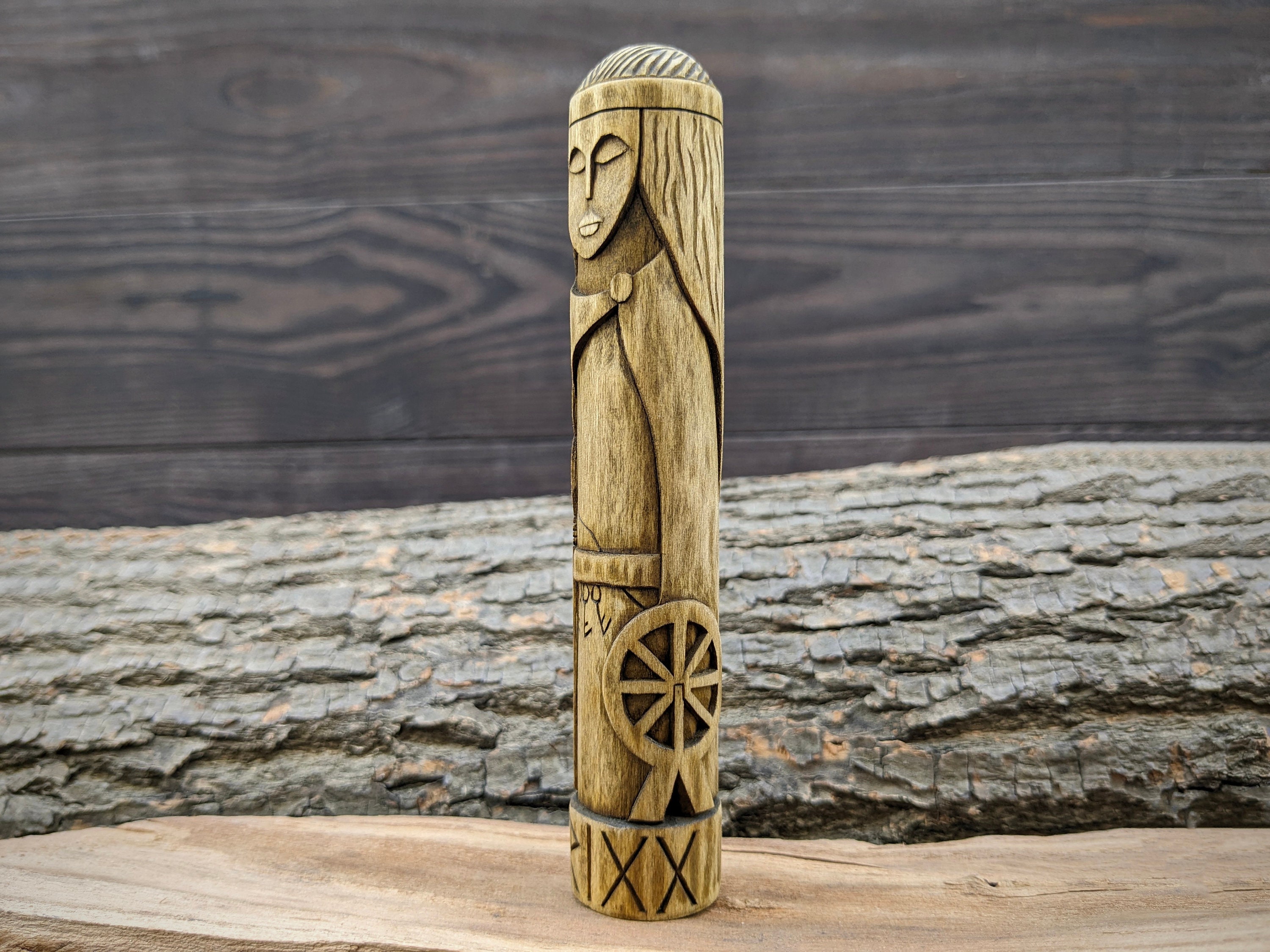 Scandinavian Goddess - Frigg. Wooden Gods Sculpture. Norse Pantheon ...