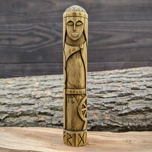 Scandinavian Goddess - Frigg. Wooden Gods Sculpture. Norse Pantheon ...