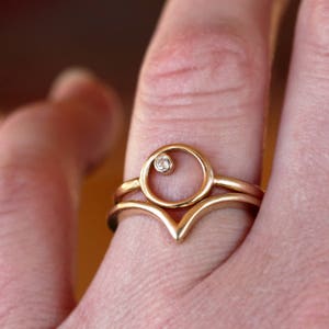 Gold Point Ring, Deep V Chevron, 14k Gold Band, Stacking Wedding ...
