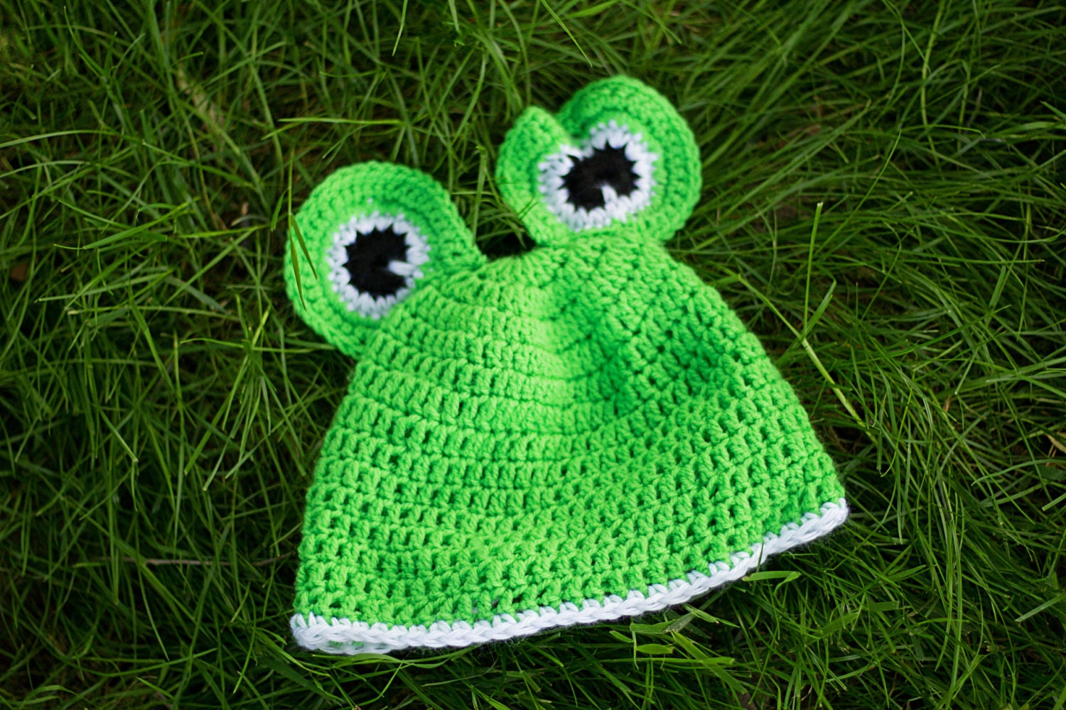 Fantastic Frog Hat | Crocheted Frog Hat | Baby Shower Gift | Animal Hat ...