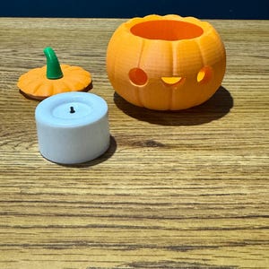 Pumpkin Jack-o'-lantern Halloween Tea Light Holder – Spooky Festive ...