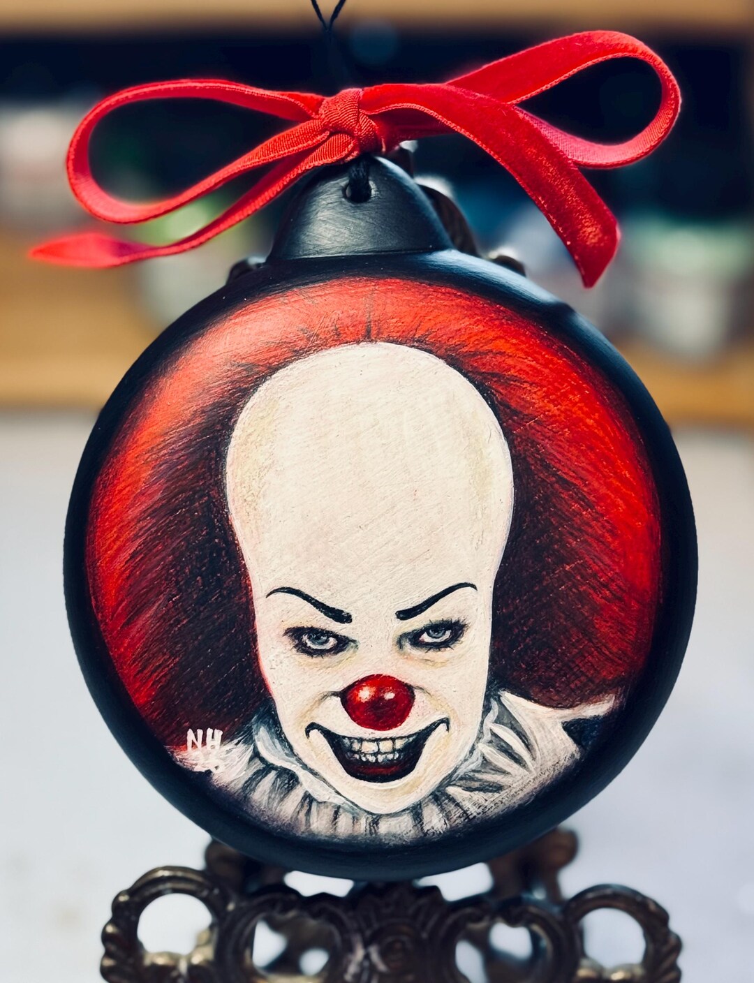 Hand-painted Pennywise IT Valentine Ornament | Horror Valentine Gift ...