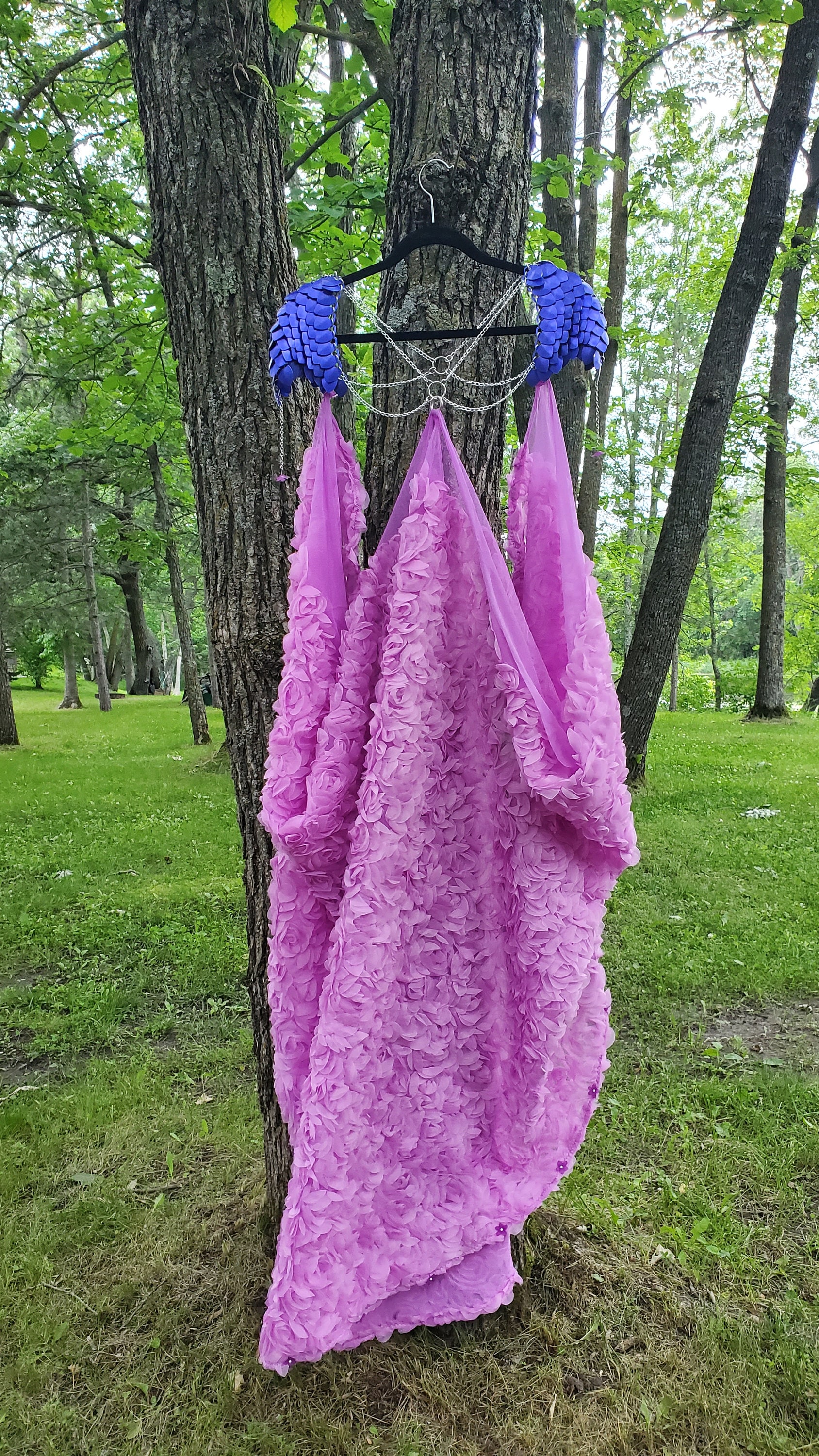 Esmerelda Scalemale Flower Cape - Etsy