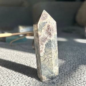 Green Flower Jasper Tower ~ Beautiful Green Flower Jasper Tower ~ Green ...