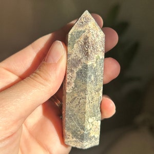 Green Flower Jasper Tower ~ Beautiful Green Flower Jasper Tower ~ Green ...