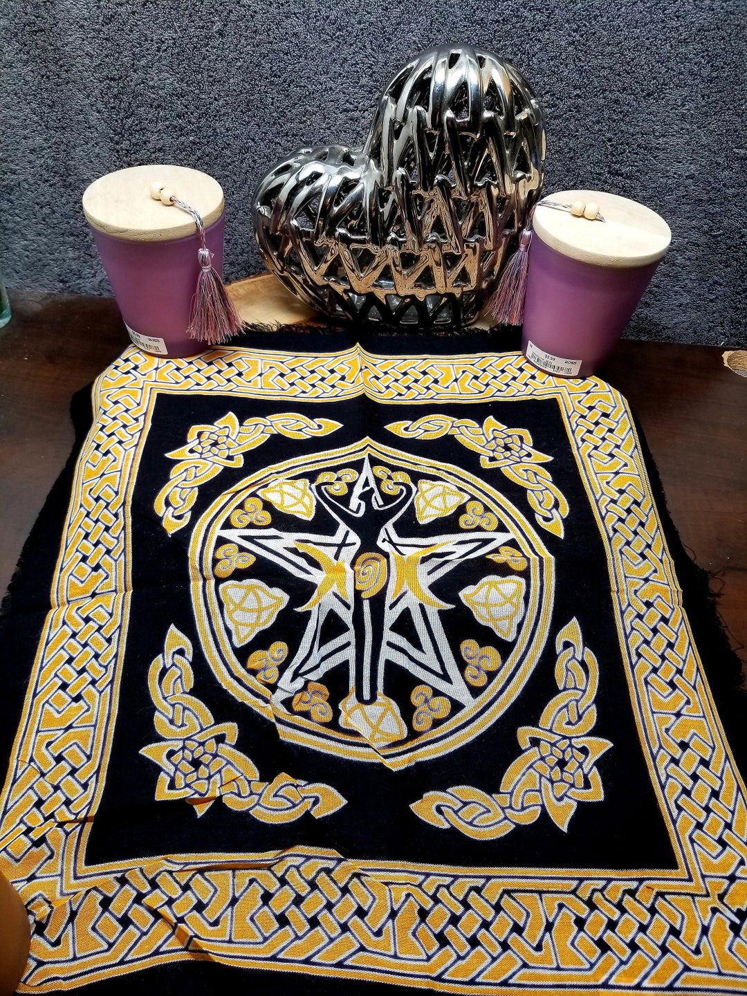 PENTACLE Triple Moon GODDESS ALTAR Cloth --- 100% Cotton --- 18" X 18 ...