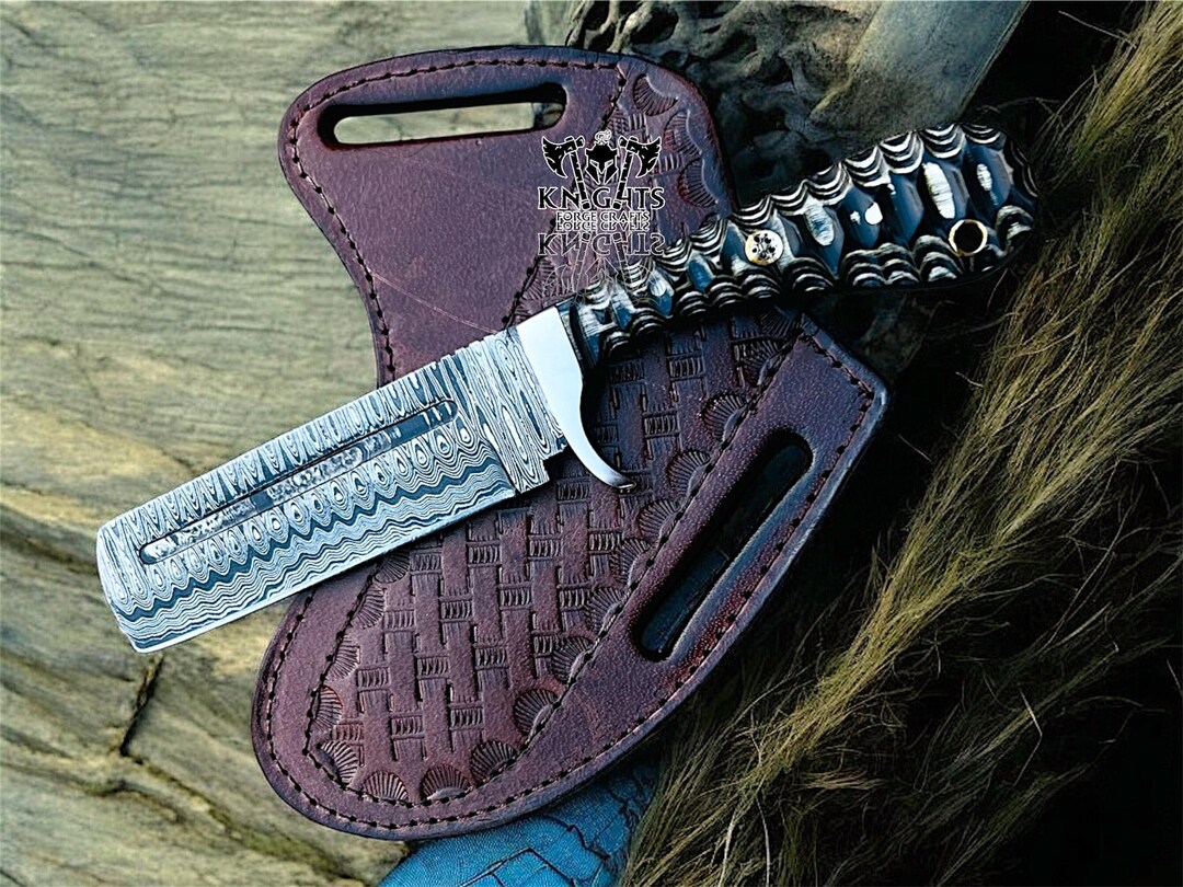 Damascus Bull Cutter Knife With Pakka Handle and Pan Cake Leather ...
