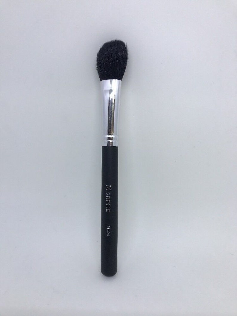 New Morphe M104 Angled Cheek Brush - Etsy