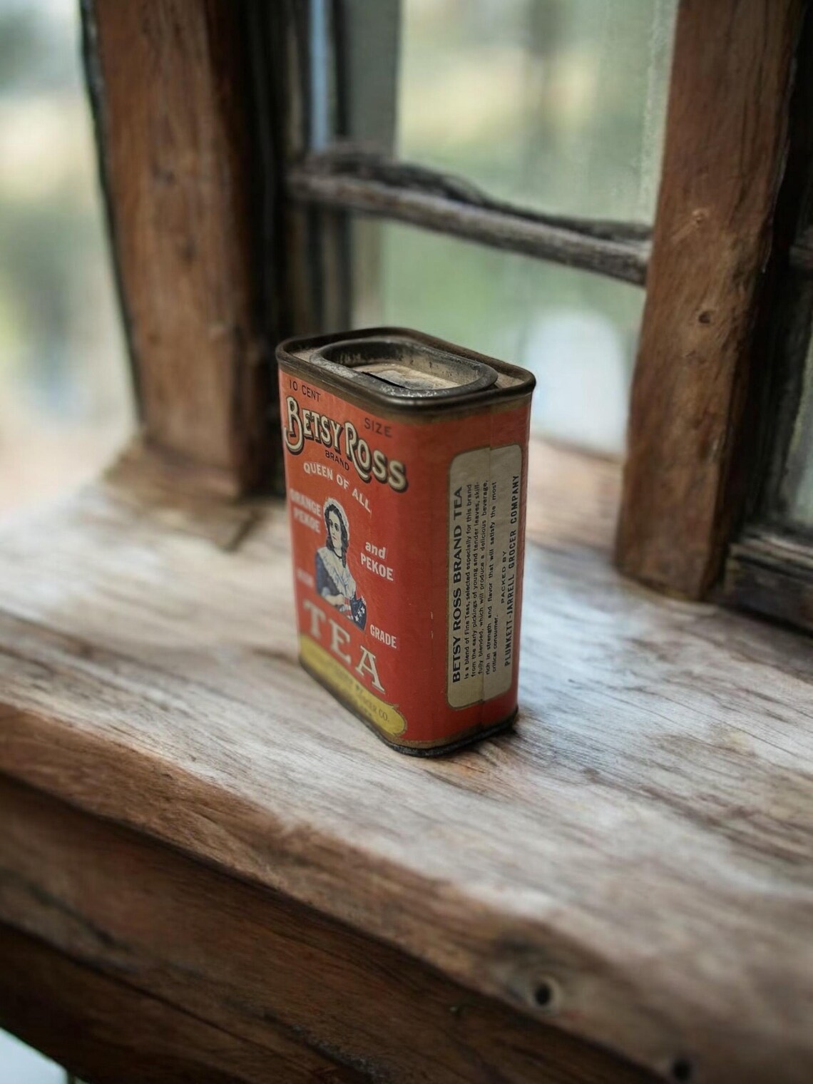 Vintage Betsy Ross Red Tea Tin With Gold Graphics - Orange Pekoe Tea ...