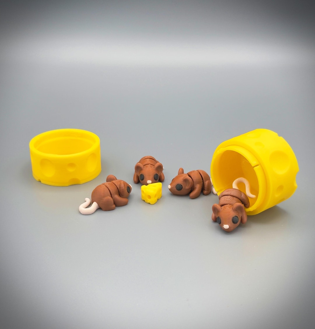 3D Printed Baby Mouse With Cheese: Collectible Desk Toy - Etsy