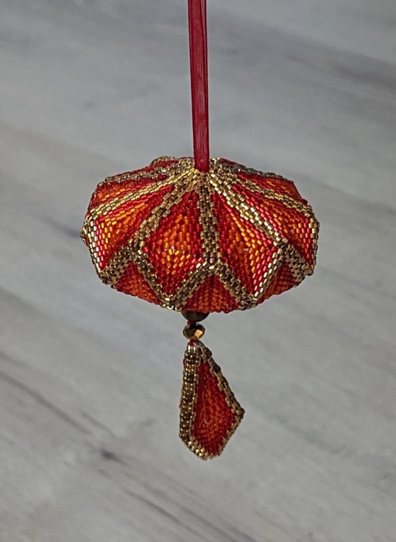Christmas Pods - Etsy