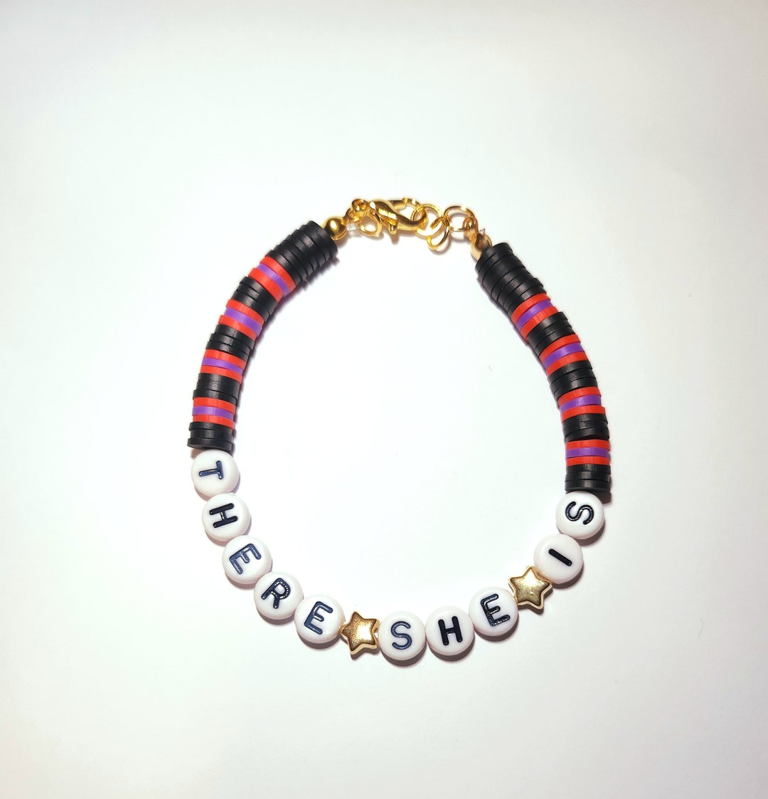 THERE SHE IS Raihn, Oraya, the Serpent and Wings of Night, the ...