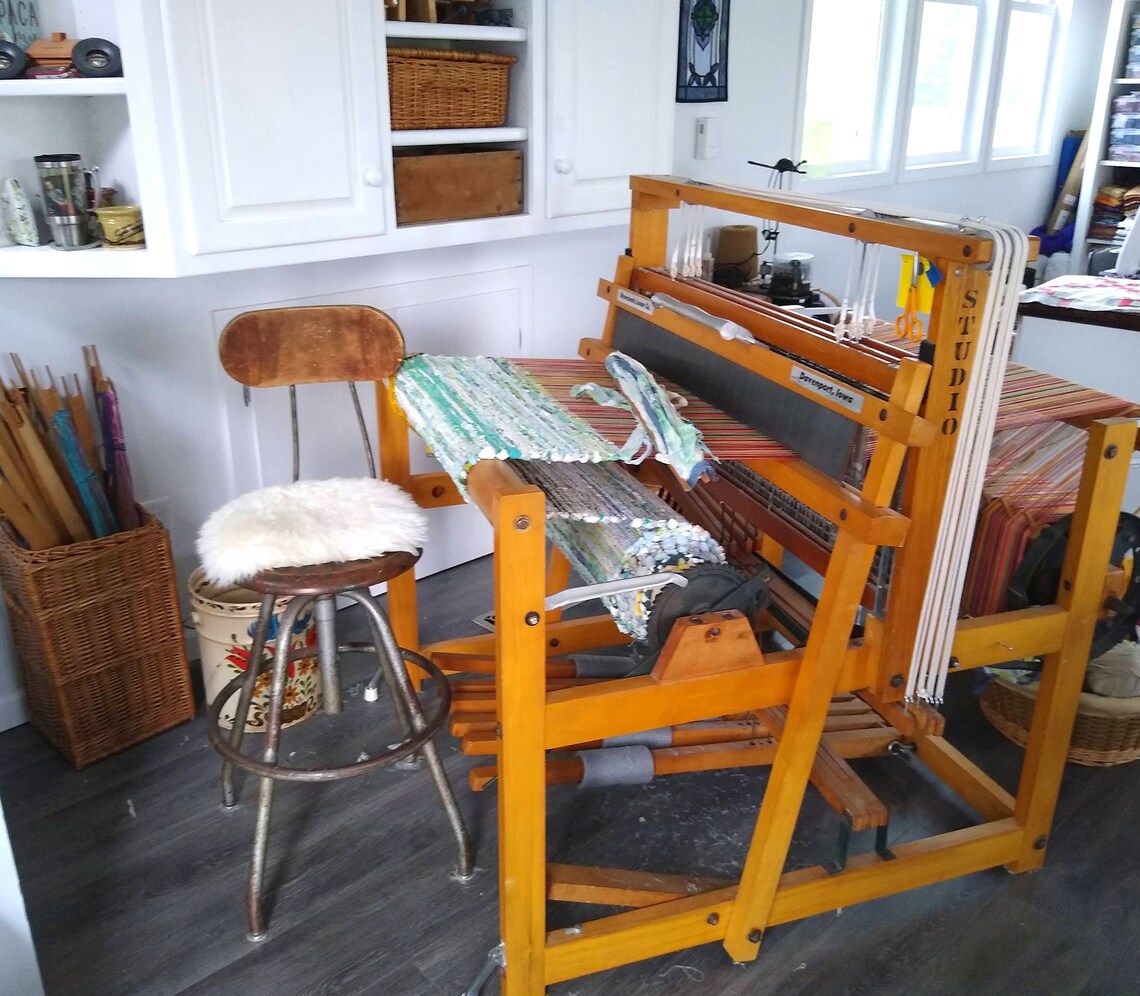 Handwoven Rug Back to the 70's 32x44 - Etsy