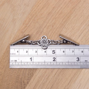 Sweater Clips - Silver Ornate Link Cardigan Clip | Shawl Chain ...