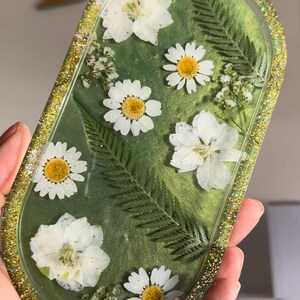 Daisy Trinket Tray, Daisies Floral Resin Tray, Jewelry Tray, Pressed ...
