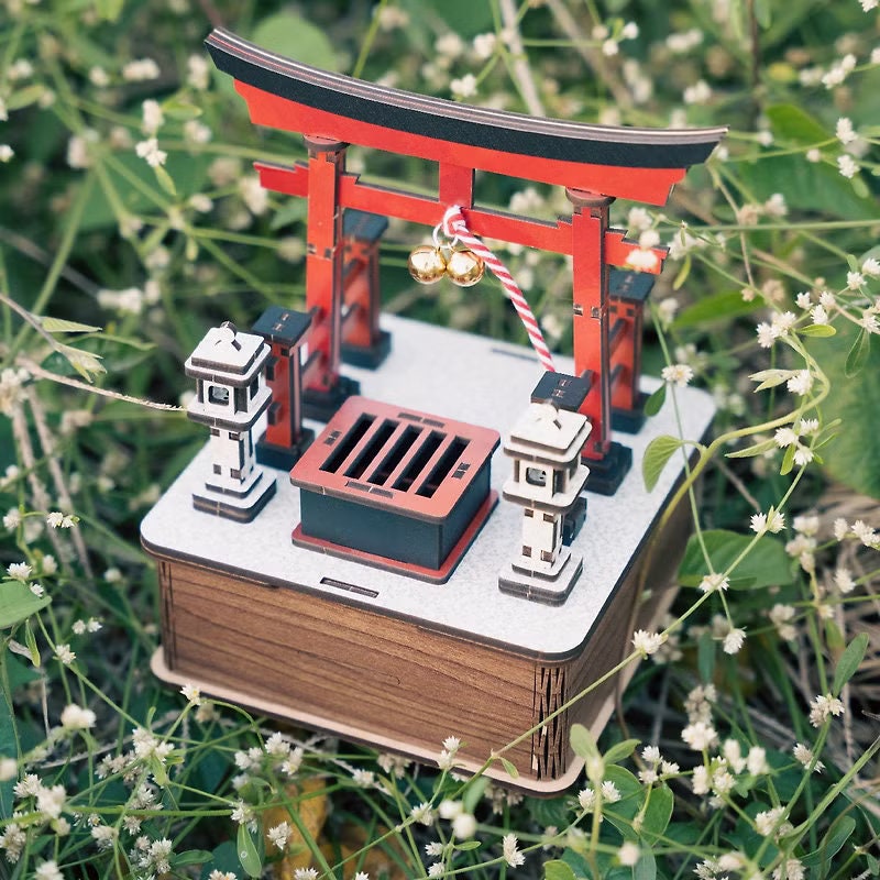 Japanese Money Box - Etsy