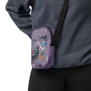 Mothman Bag | Crossbody Bag for Ereader | Waterproof Kindle Bag ...
