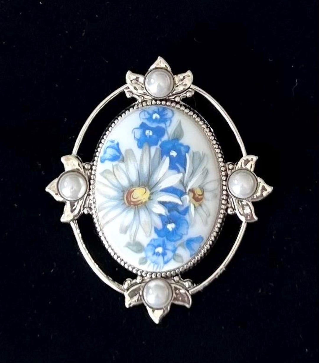 Blue and White Brooch - Vintage German Porcelain Cabochon - Large Oval ...