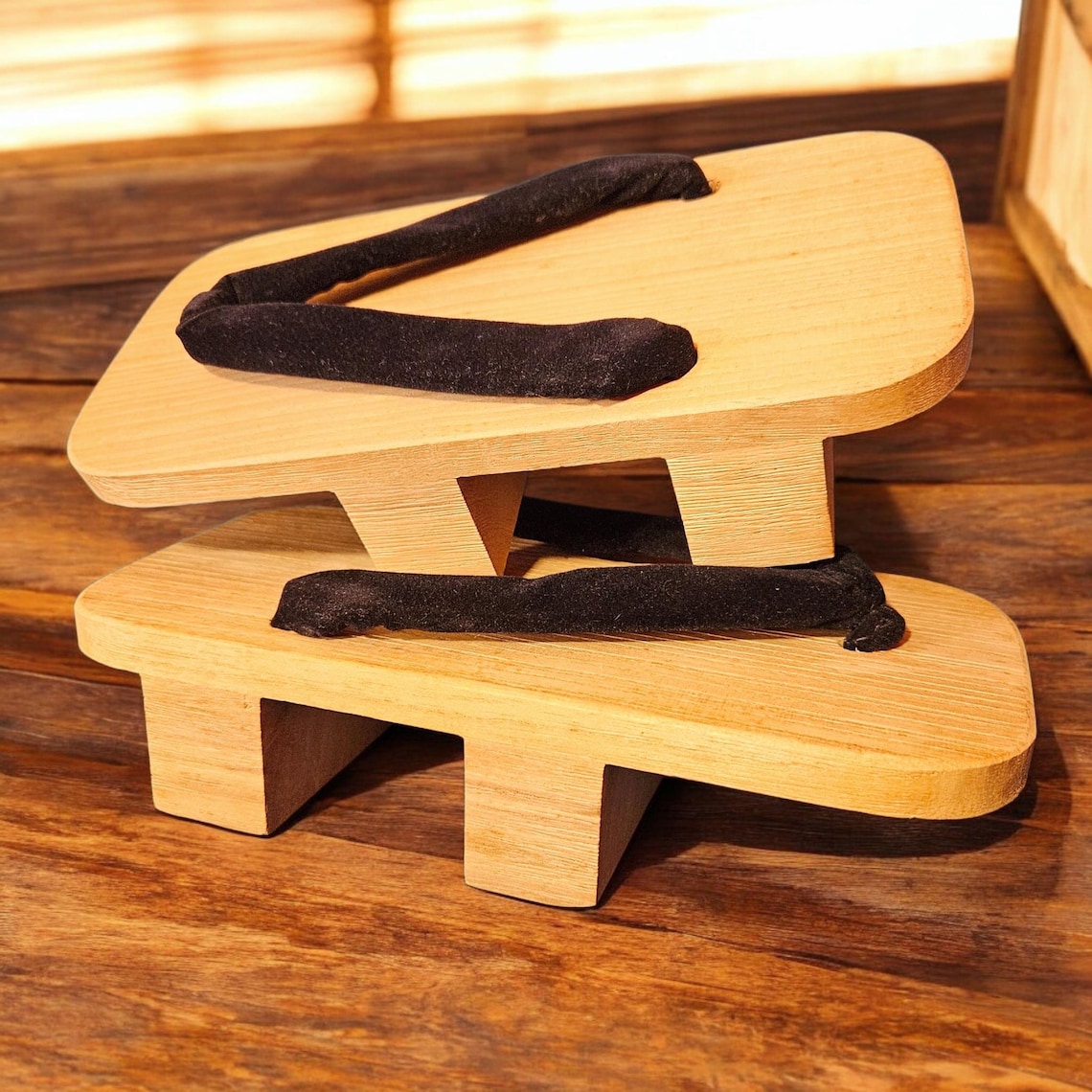 Japanese Men's Geta Wooden Sandals, Paulownia Wood W/ Black Velvet ...
