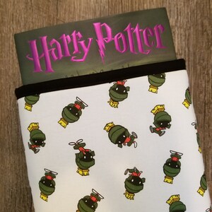 Book Sleeve Marvin the Martian White Background Black Insert Book Cover ...