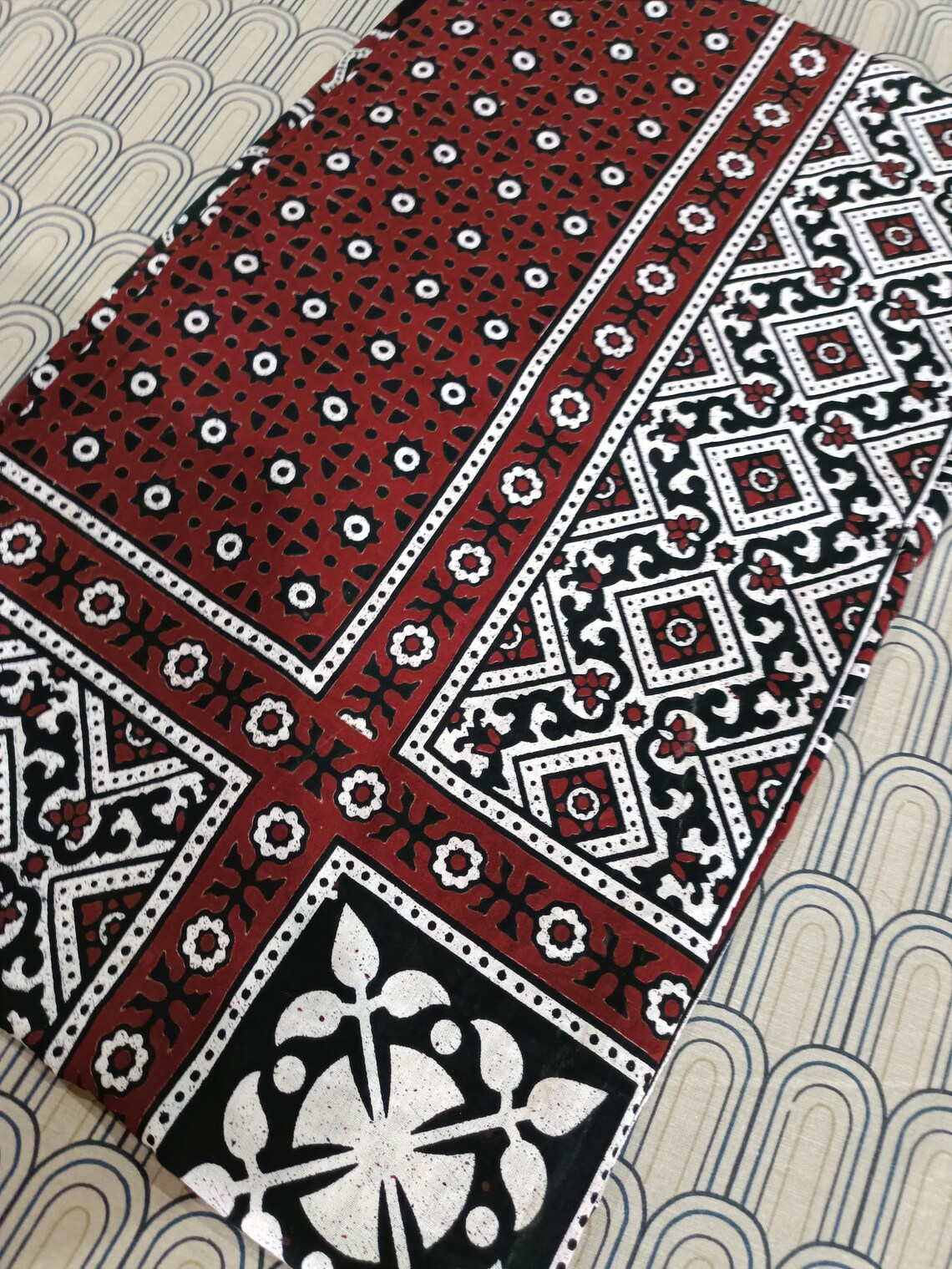 Vintage Ajrakh Print Scarf: Sindhi Culture Shawl - Etsy