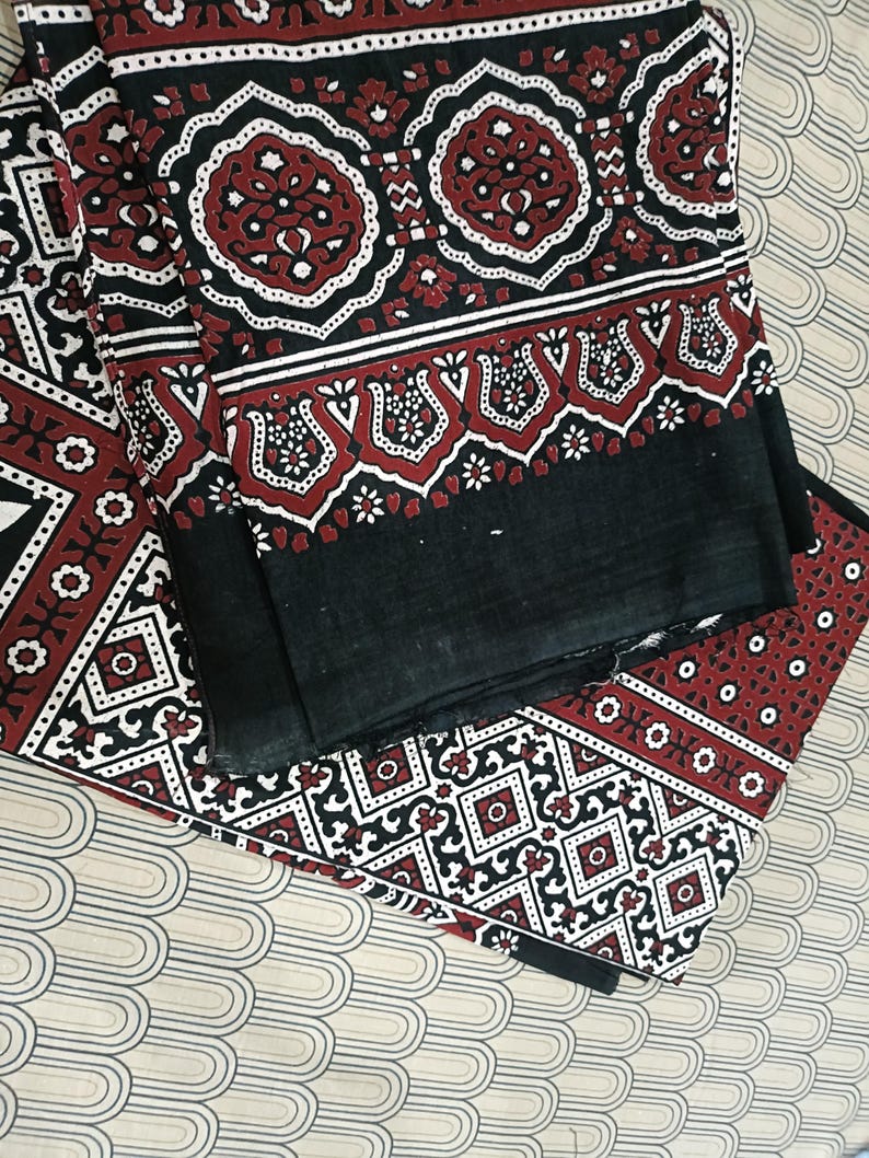Vintage Ajrakh Print Scarf: Sindhi Culture Shawl - Etsy