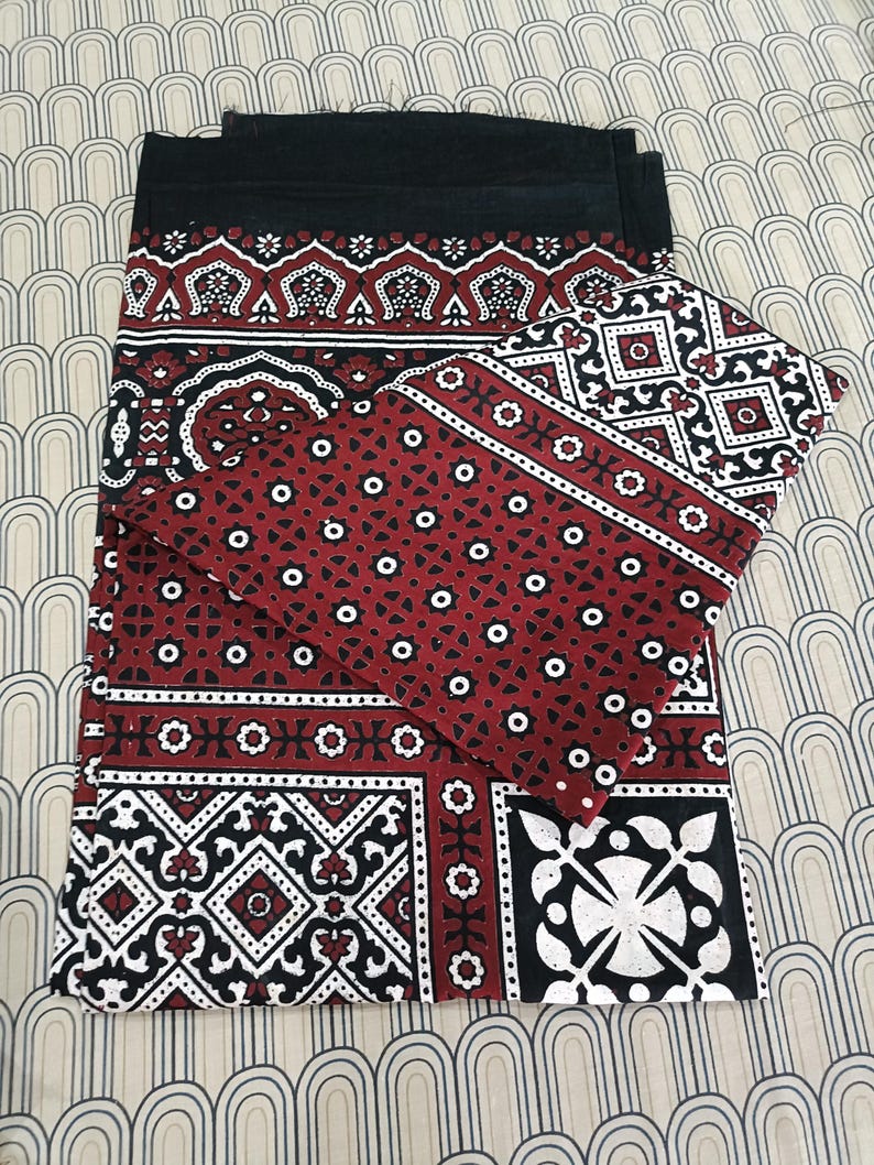 Vintage Ajrakh Print Scarf: Sindhi Culture Shawl - Etsy